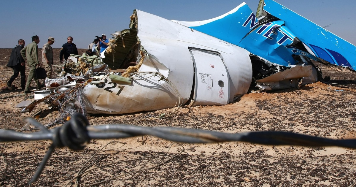 ISIS Bomb May Have Downed Russian Jet, U.S. Officials Say