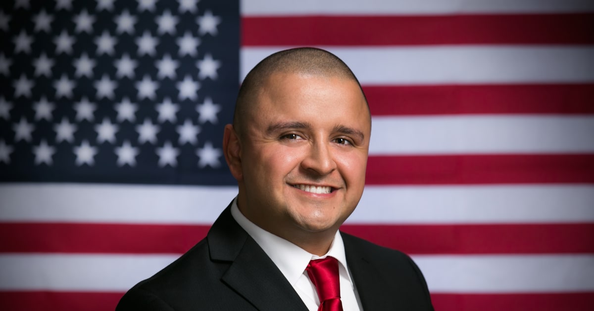 What I've Learned: Top-Rated College Professor Jonathan Hernandez