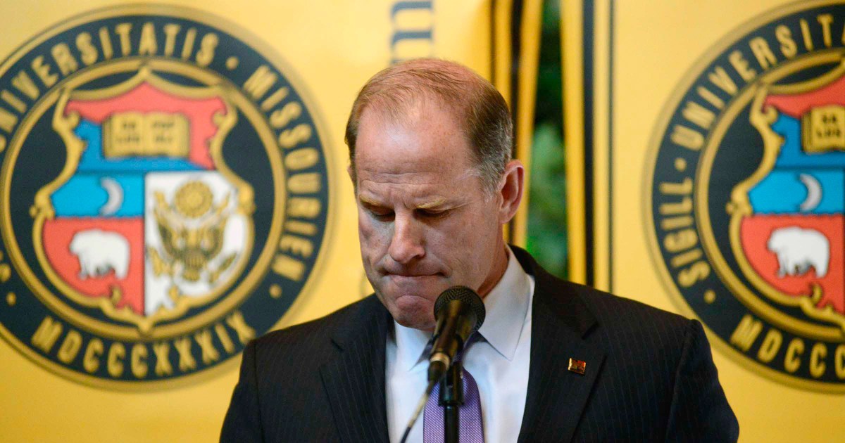 University of Missouri President Tim Wolfe Resigns Amid Racial Unrest