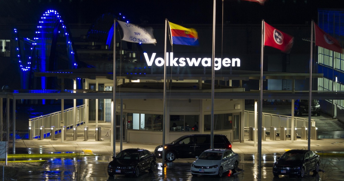 United Auto Workers Wins Union Vote at Volkswagen's Tennessee Plant