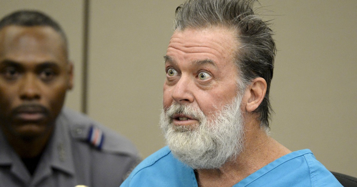 Robert Dear, Accused Planned Parenthood Killer, Tries to Fire Lawyers
