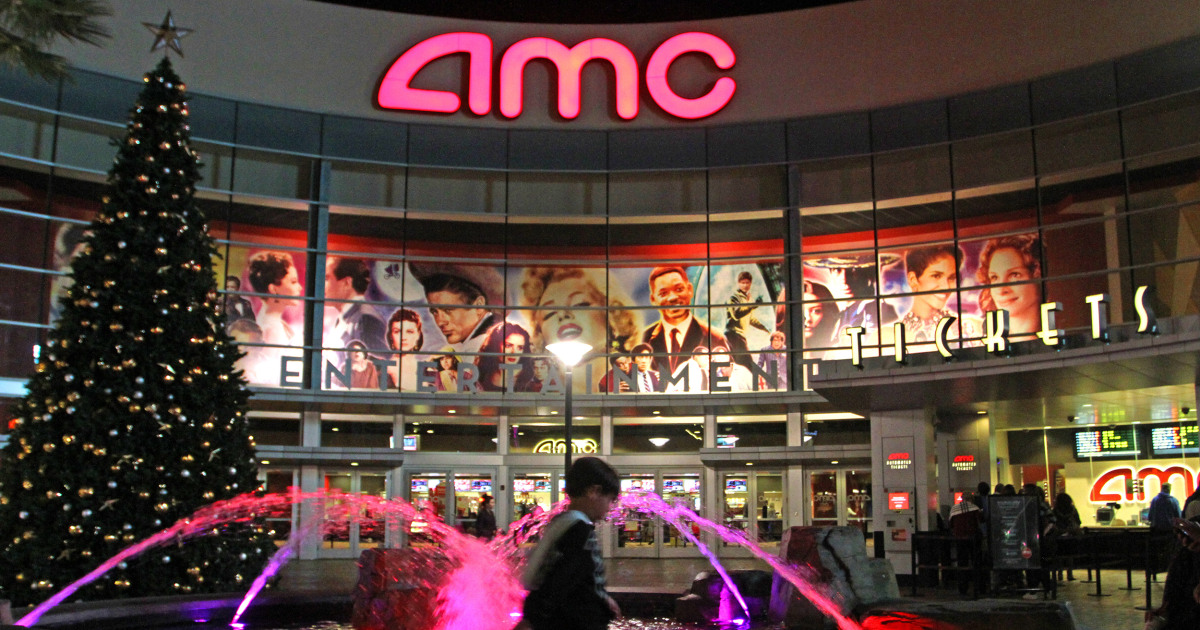 No Small Screens: AMC Hits Backspace on Texting-at-Movies Idea