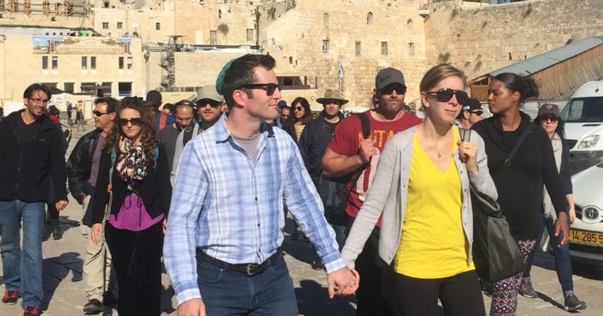 Why Some Intermarried Couples Get Subsidized Honeymoons in Israel