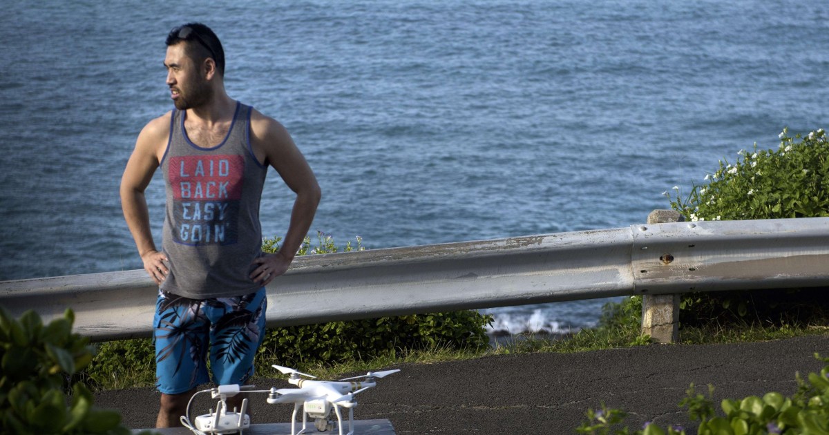 Drone Buzzes President Barack Obama's Motorcade in Hawaii