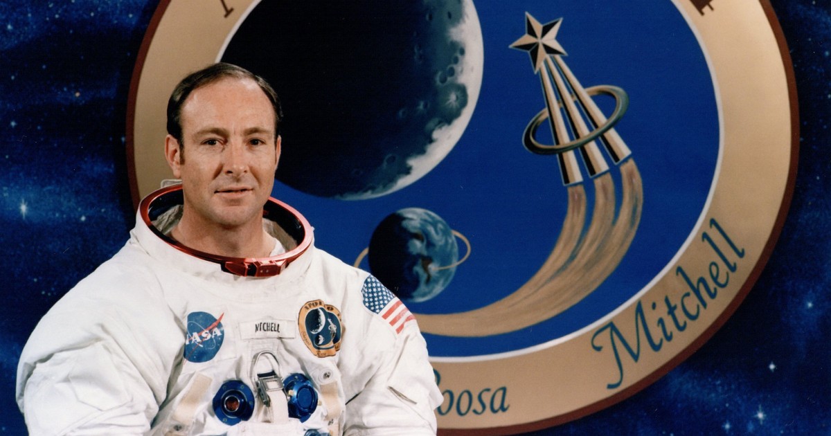 Astronaut Edgar Mitchell, 6th Man on Moon, Dies in Florida
