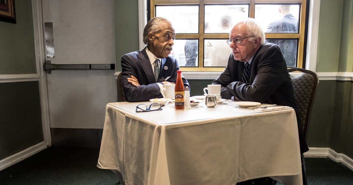 Bernie Sanders Huddles With Al Sharpton in Harlem
