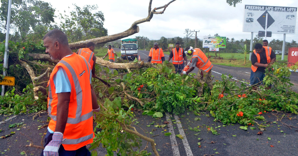 Powerful Cyclone Winston Hits Fiji, Killing at Least Six