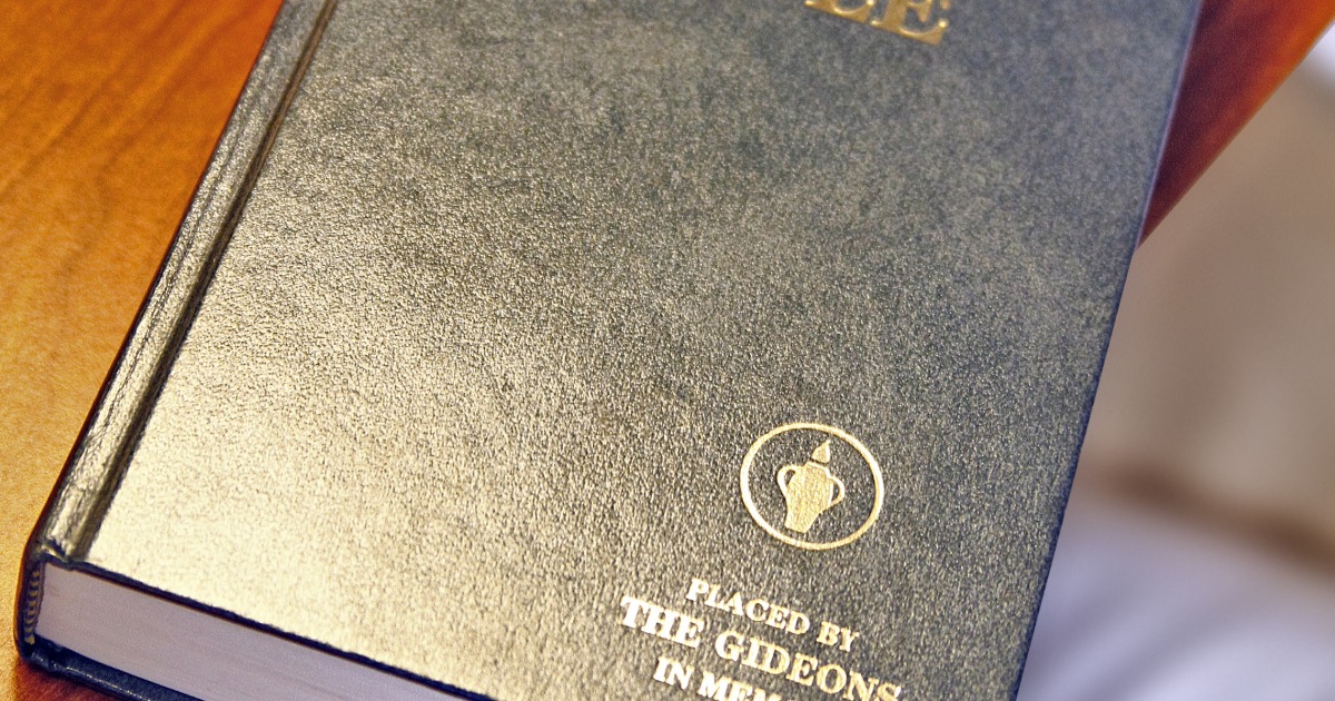 Tennessee Legislature Passes Bill to Make Bible Official State Book