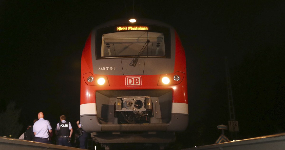 Man Attacks Passengers on Train in Germany, 3 Severely Hurt