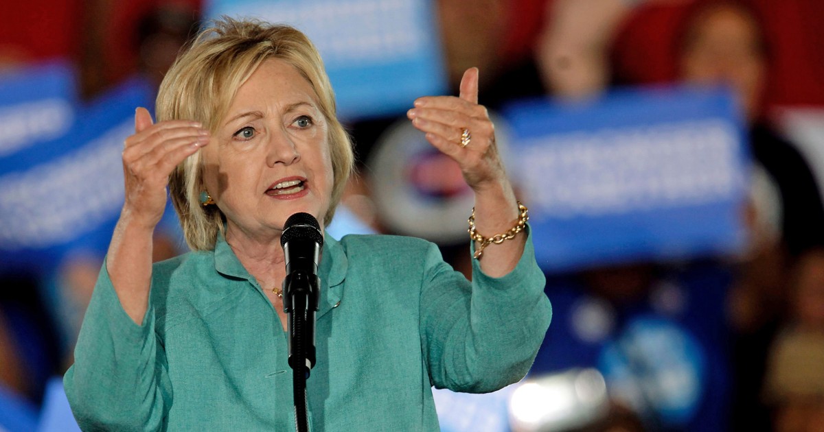 Hillary Clinton Makes the Case for Trust to Black Journalists