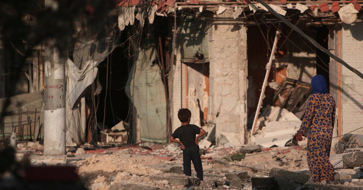 Aleppo Battle: 7 Killed in Shelling as U.N. Warns of 'Catastrophe'