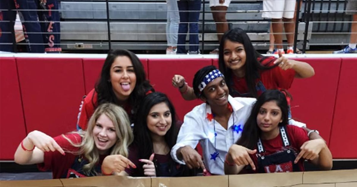 Backlash After Students Build Trump 'Wall' at High School Rally