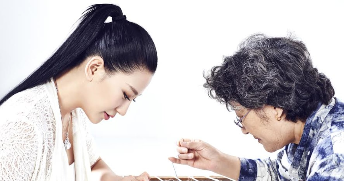 At New York Fashion Week Debut, Lan Yu Is Changing 'Made in China'