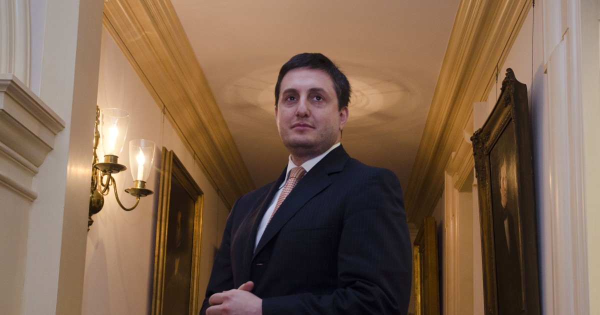 Hillary Clinton Confidant Philippe Reines Role-Playing Trump During ...