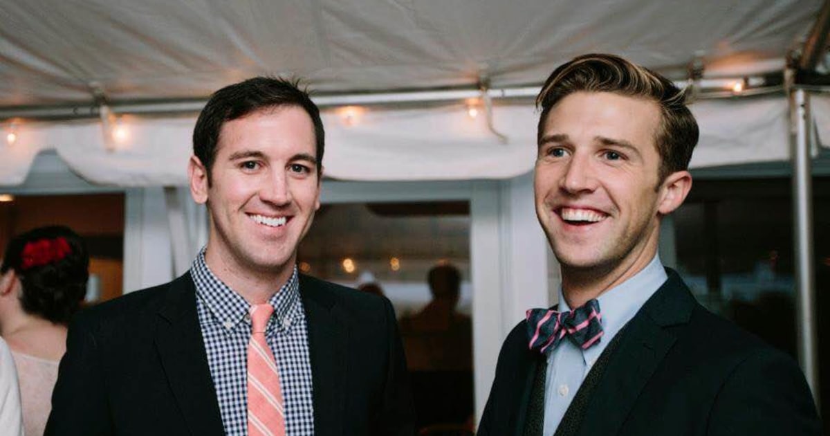 He Said Yes: Couple Gets Engaged at Clinton Rally