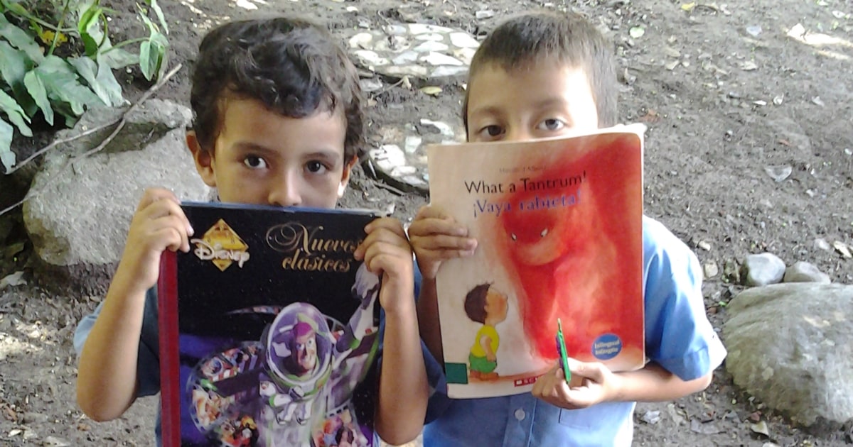 'Library of Dreams' Brings Books, Safe Space to Kids in El Salvador