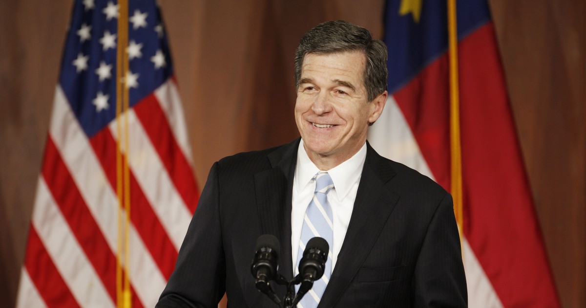 North Carolina GOP Tries to Strip Powers From Governor-Elect