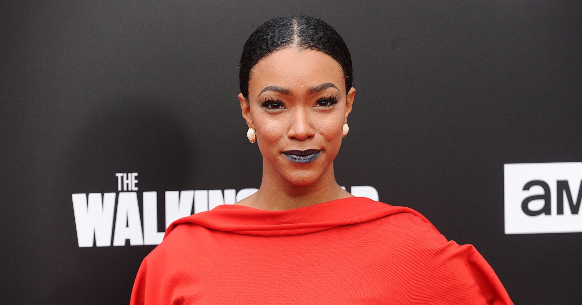 Walking Dead Star Lands Star Trek Discovery Lead
