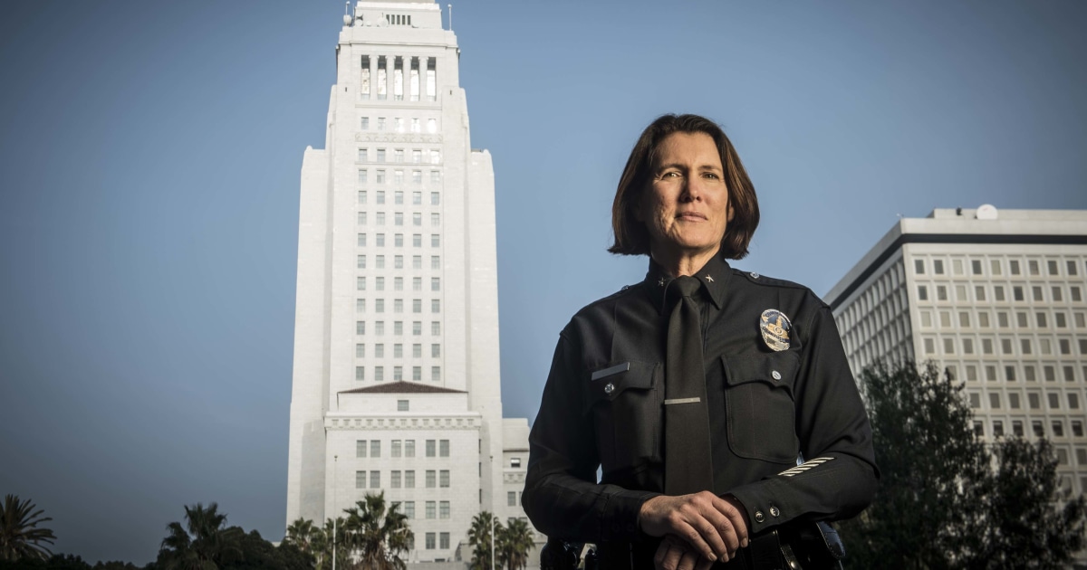 LAPD's 1st Latina Commander, Cancer Survivor Marches in Rose Bowl Parade