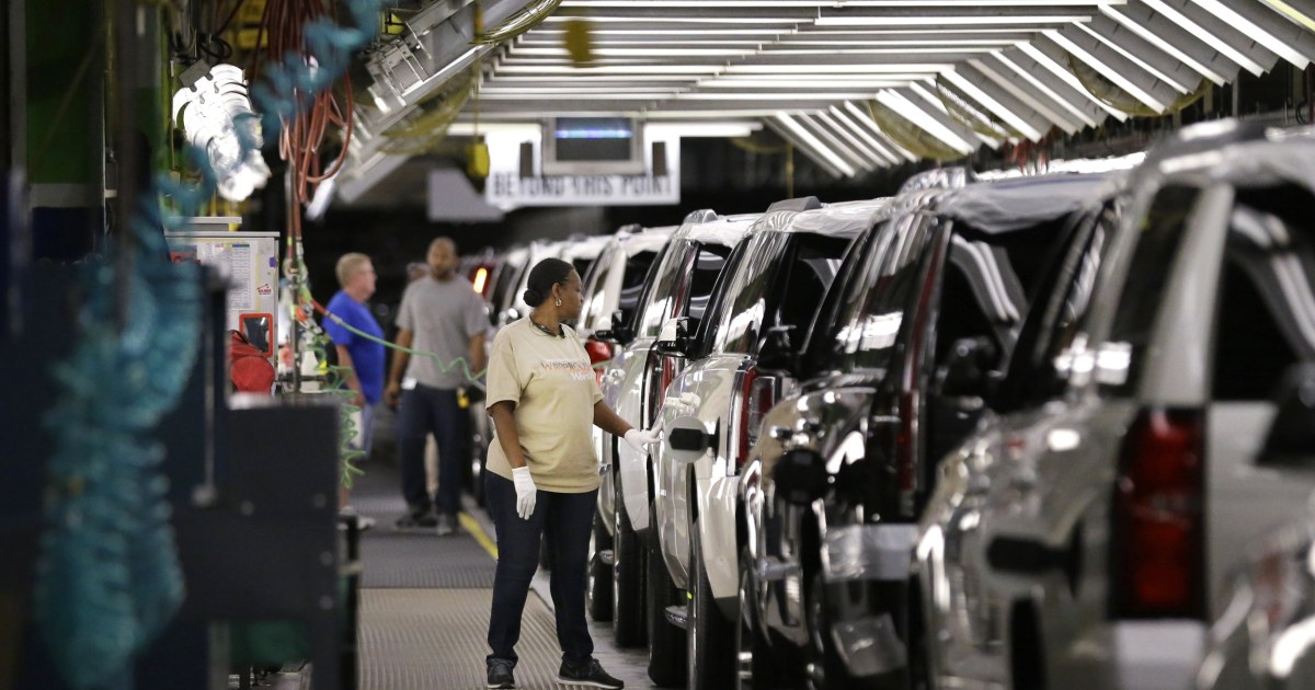 General Motors to Invest $1 Billion, Add 1,000 Jobs in U.S., Sources Say