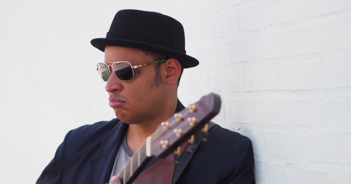 'Bad Ass and Blind': Meet Singer-Songwriter Raul Midón