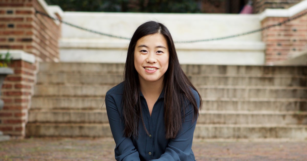 Debut Novelist Takes on Mental Health Stigma in 'Four Weeks, Five People'