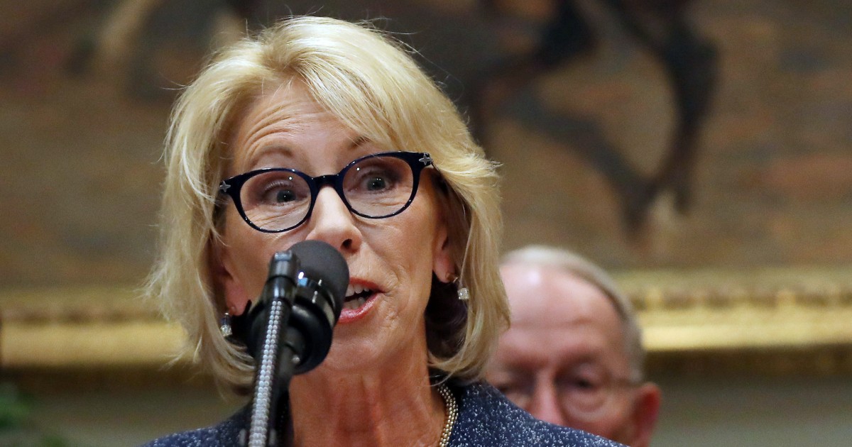 Trump Signs Executive Order Reviewing Federal Role in Education