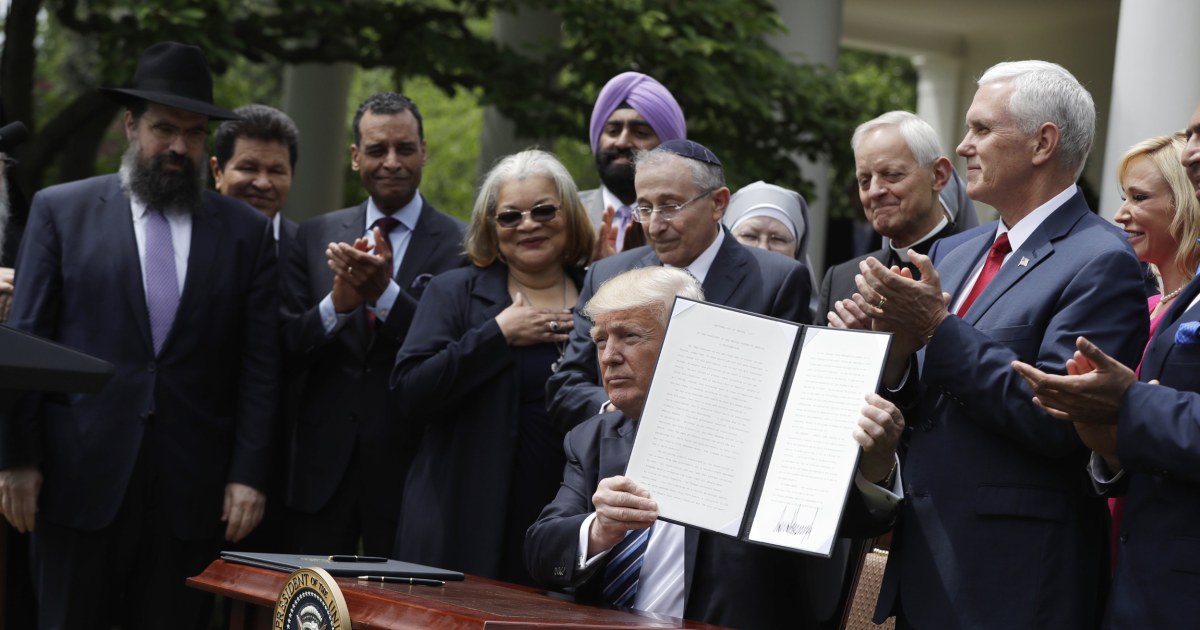 Civil Rights Groups Vow to Battle Trump's 'Religious Liberty' Order in ...