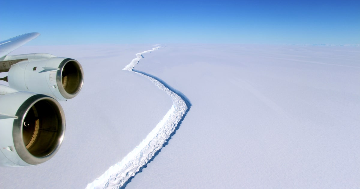 Antarctic Shelf Close to Calving Massive Iceberg, Scientists Say