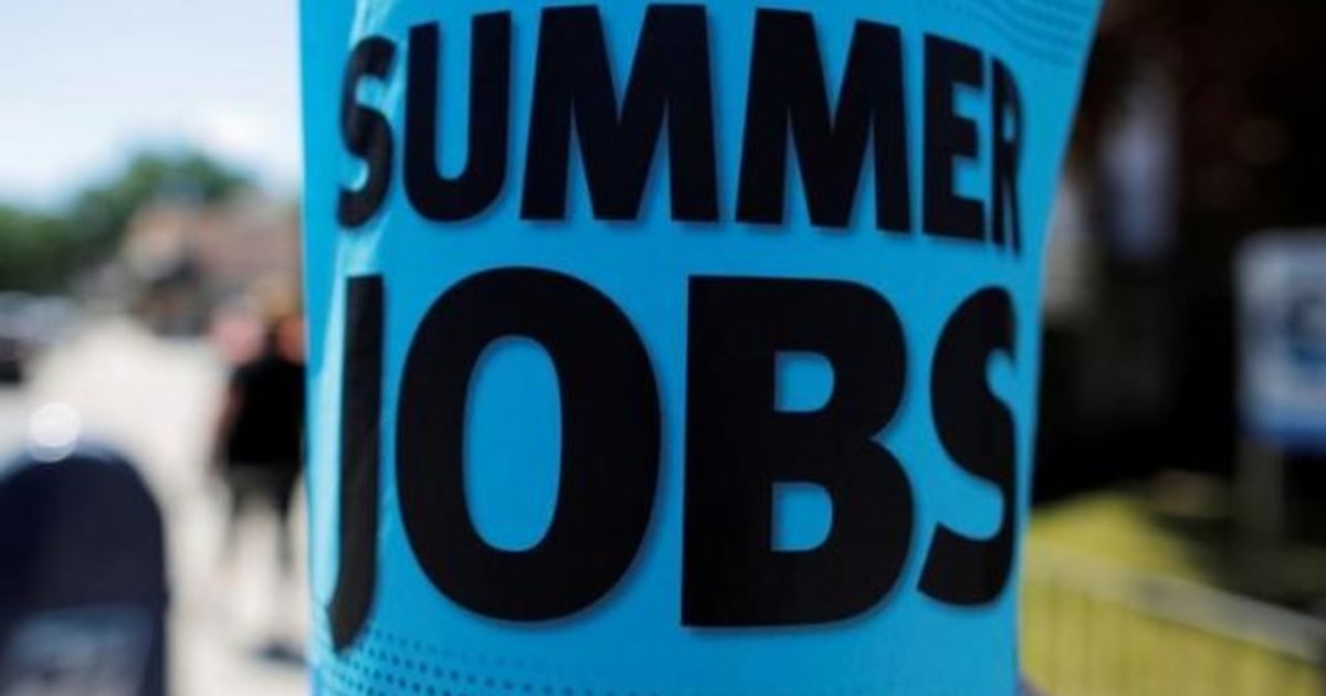 What Summer Job? Kids Would Rather Get a Foot in the Door at a Big Company