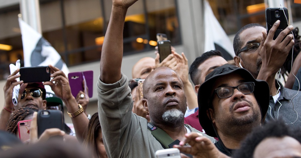 Colin Kaepernick Rally Draws Huge Crowd Outside NFL Headquarters