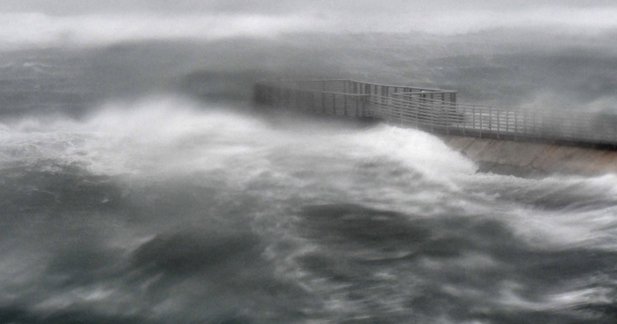 Hurricane Irma Faces Off With Florida
