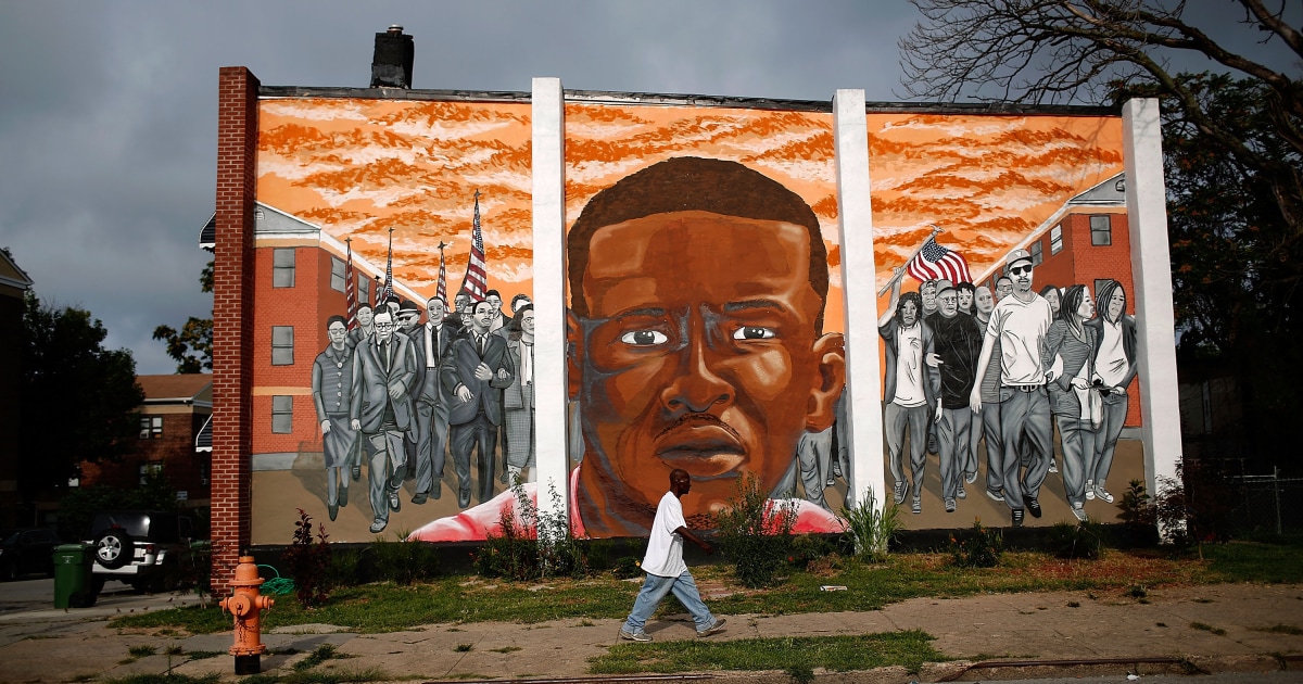 Justice Department Won't Charge Six Officers in Freddie Gray Death