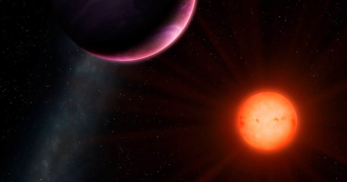 Stunning 'Monster' Planet Discovery Puts Key Theory in Doubt