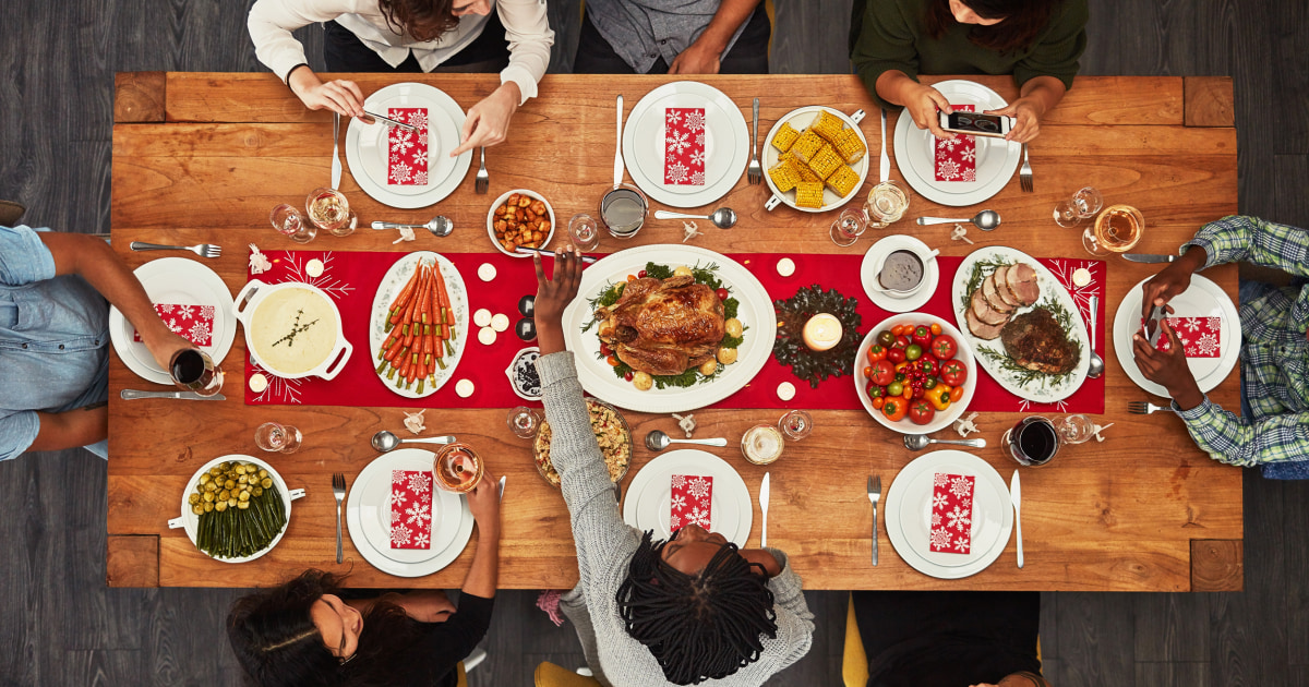 How to deal with difficult family members during the holidays