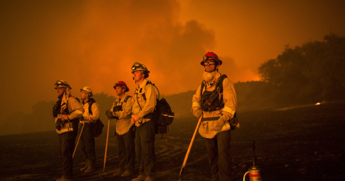 Thomas Fire rages on and becomes fifth largest in California history