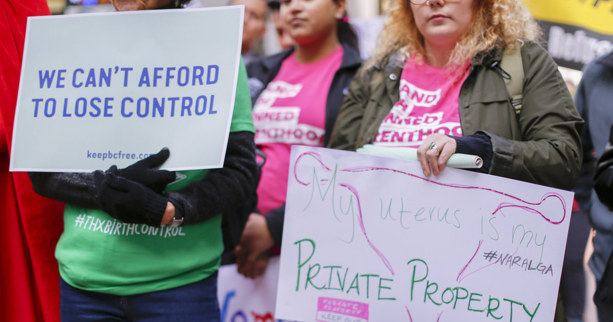 Judge temporarily blocks new Trump rules on birth control