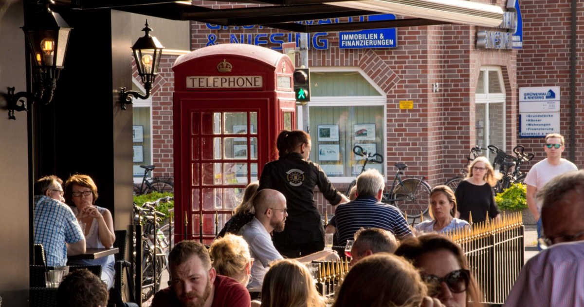 Brexit drives Europeans to drink, inspiring new beers and pubs