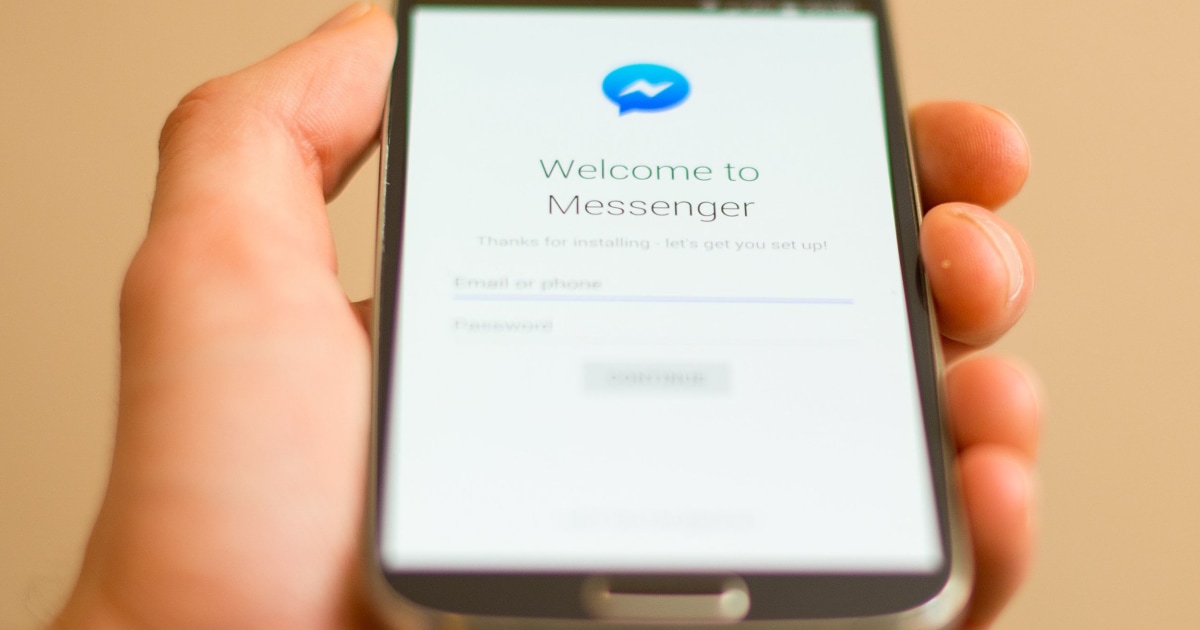 Facebook announces overhauled, simplified Messenger app