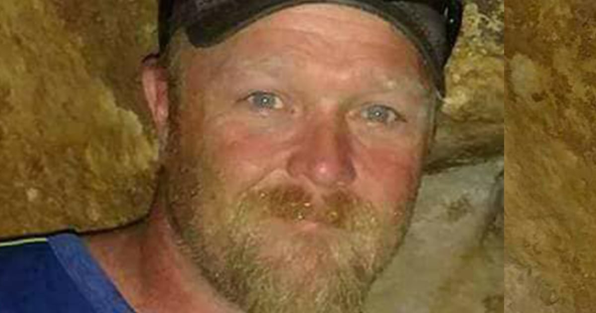 Texas man Chris Sanders vanishes while on a walk near his home