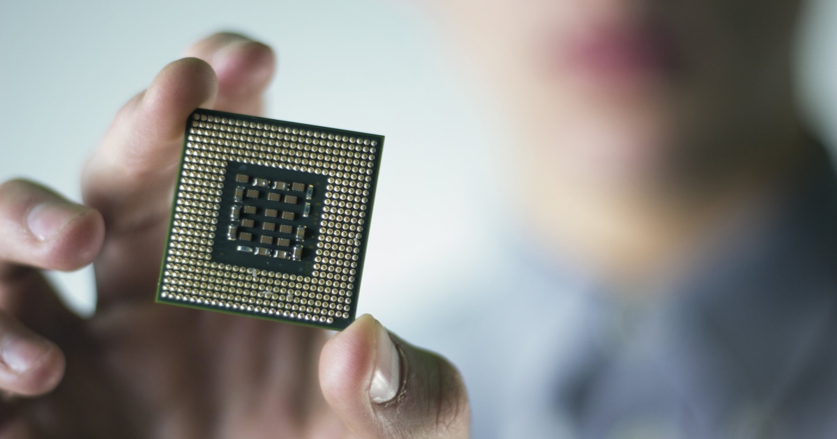 Hacking fears: Security flaws put virtually all phones, computers at risk