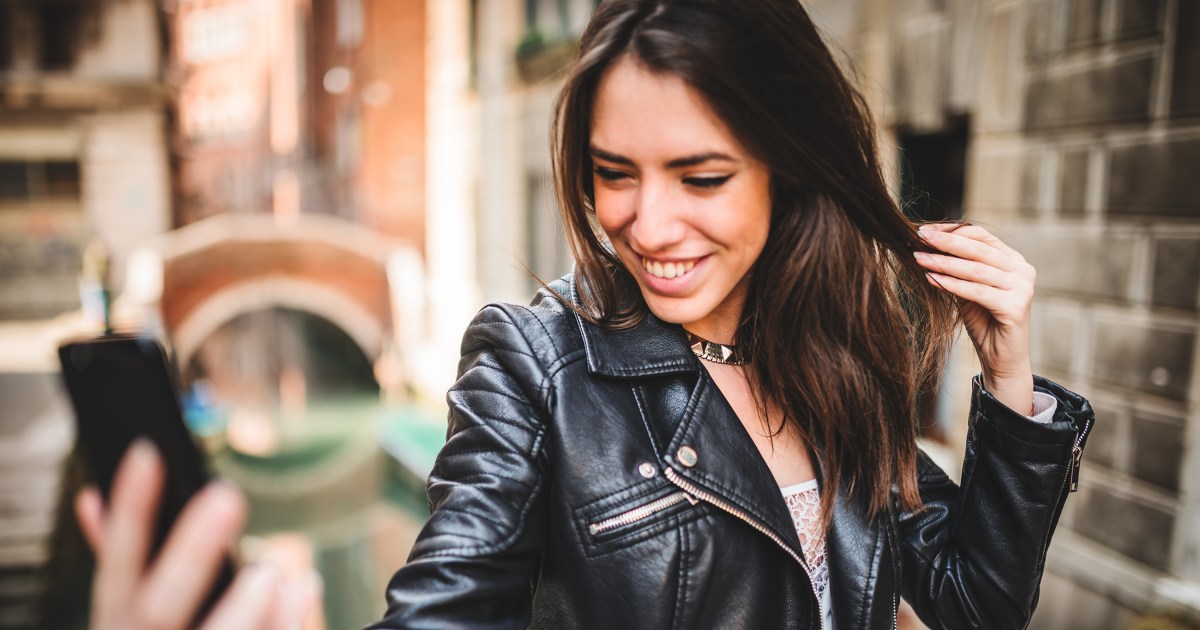 Do you have 'selfitis?' This scale will tell you
