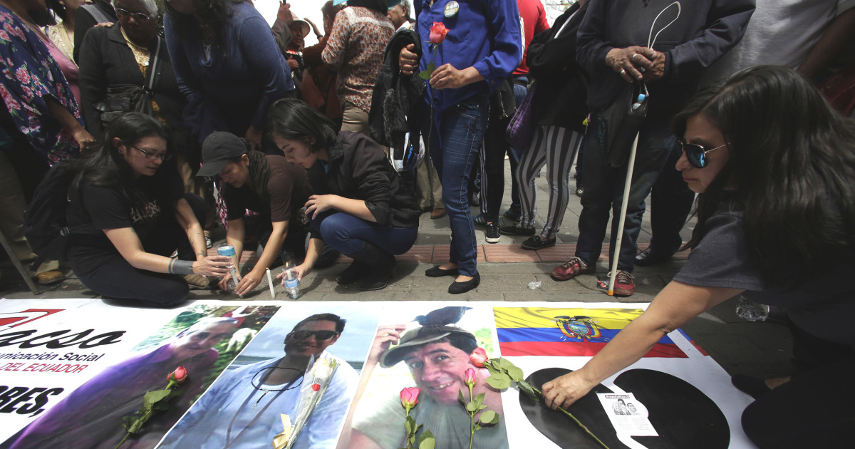 Ecuador's president confirms journalists killed along border
