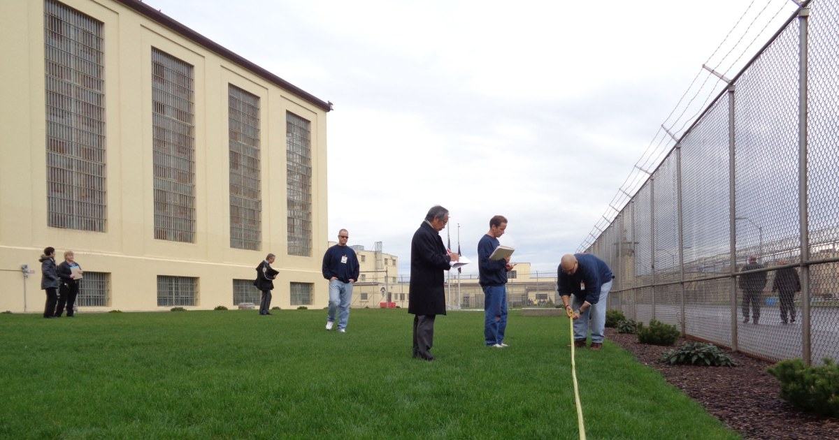 Inside an Oregon prison, a club seeks healing through culture