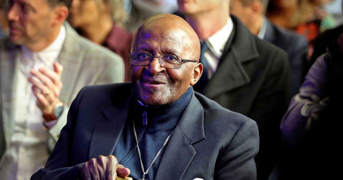 Desmond Tutu Former South African Archbishop Admitted To Hospital