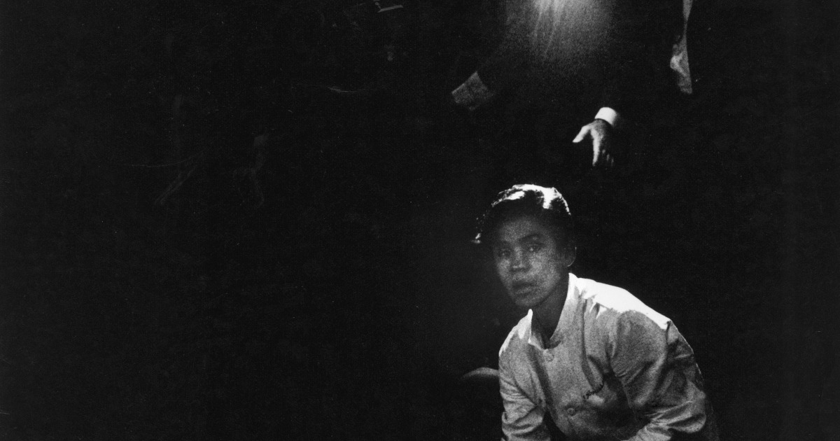 Juan Romero, the busboy who aided wounded Robert Kennedy, dies at 68