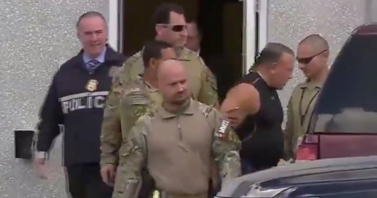 Mail bomb suspect Cesar Sayoc carried out a 'domestic terror attack ...