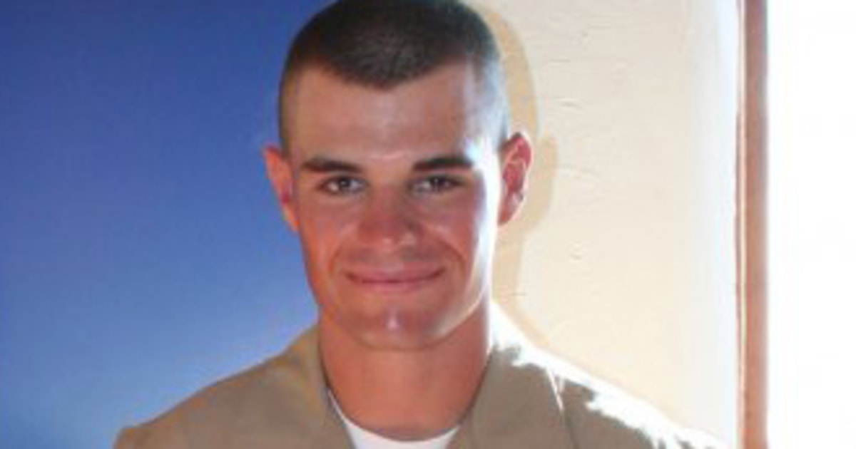 Former roommate of Thousand Oaks shooter Ian Long says he's 'not a bad ...