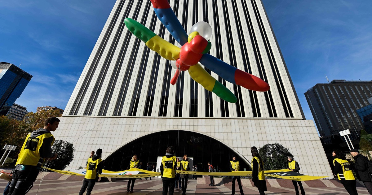 More than 200 Google employees call for company to end its work on ...