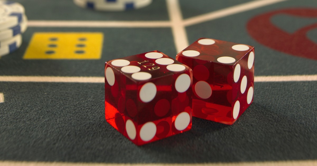 Oh craps! Dice roll sinks Arkansas candidate in tied race